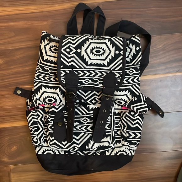 Stone Mountain Accessories | Bags | Stone Mountain Backpack Black White ...